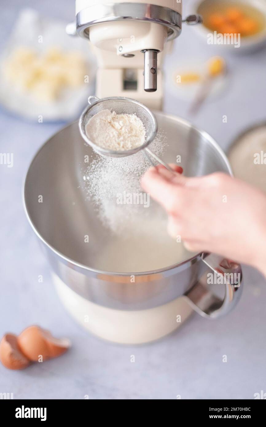 Mixing ingredients in food processor hi-res stock photography and ...