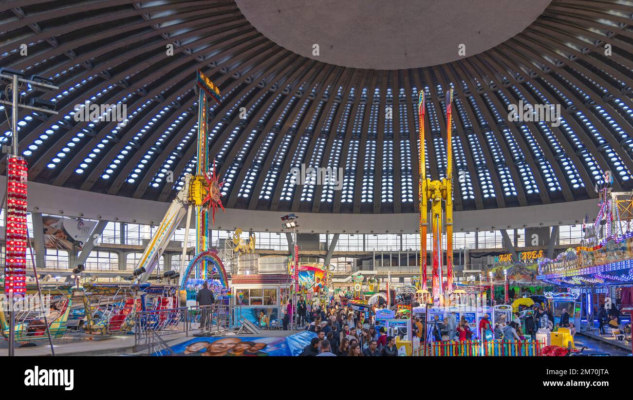 Belgrade, Serbia - December 25, 2022: Crowd of People at Amusement Park ...