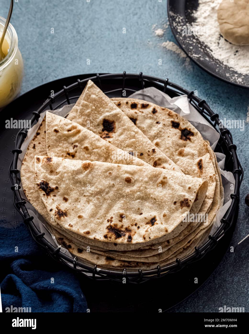 Stack of Indian roti (Chapati Stock Photo - Alamy