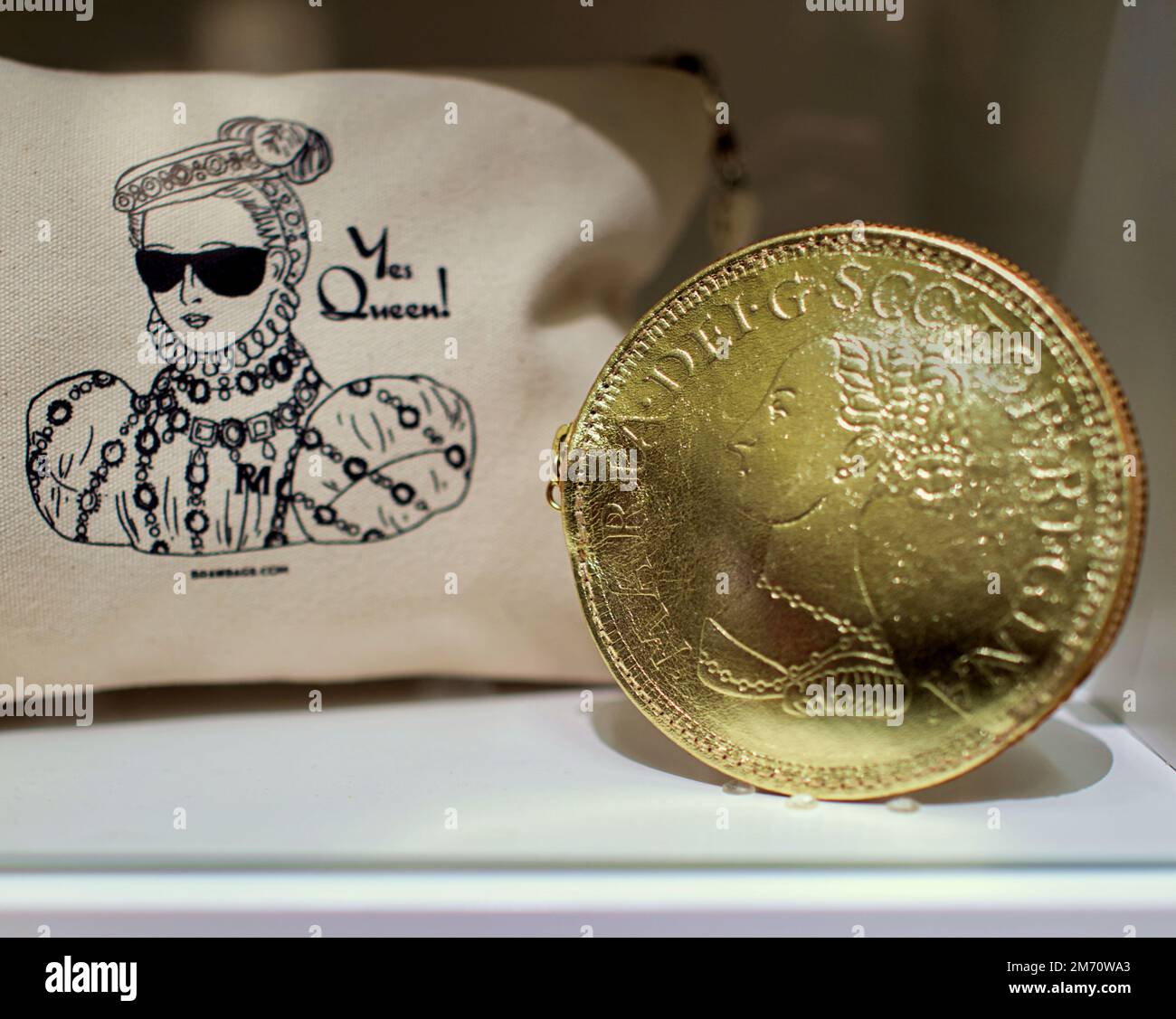 Glasgow, Scotland, UK 6th January, 2023. modern purse and ancient bold ...