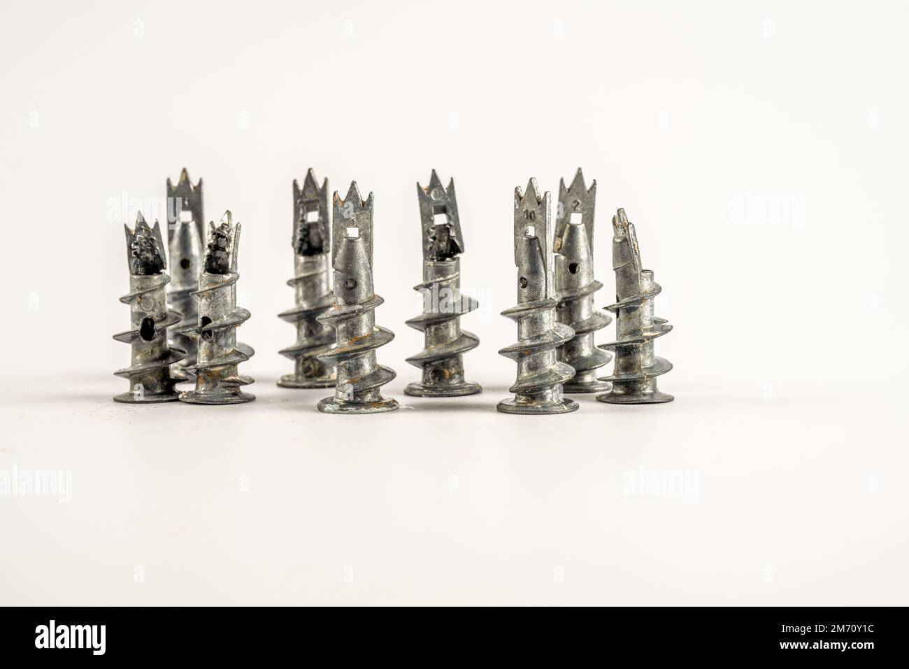 specialist pack of metal galvanised wall plug anchors with screw thread ...