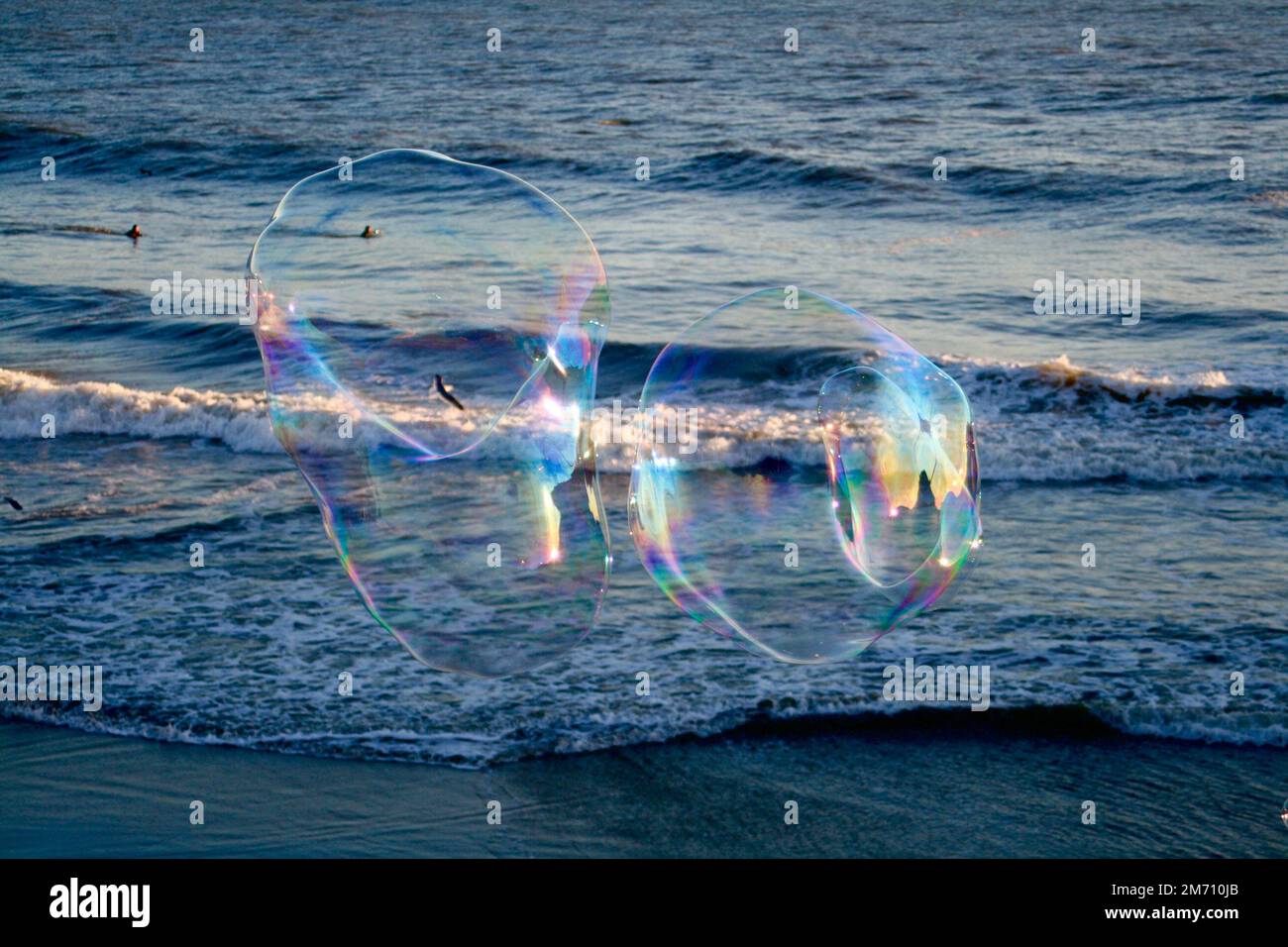 Many giant bubbles hi-res stock photography and images - Alamy