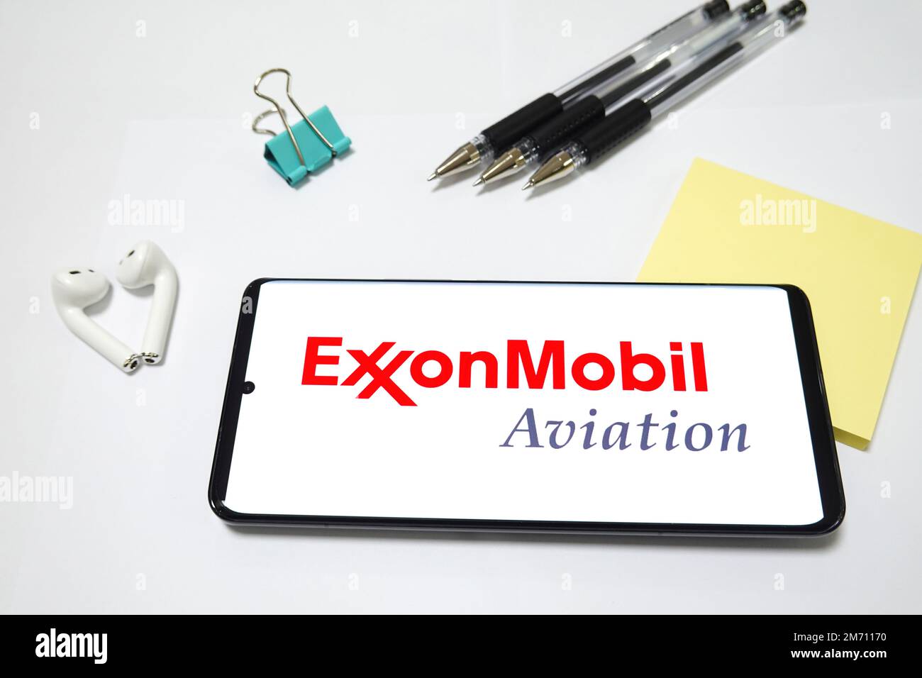 Exxon Mobil Logo Transparent