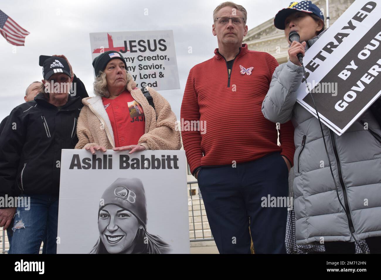 Ashli babbitt hi-res stock photography and images - Alamy