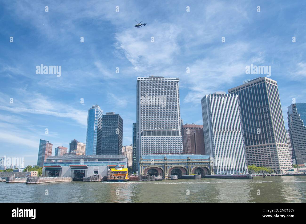 Lower manhattan helicopter terminal hi-res stock photography and images ...