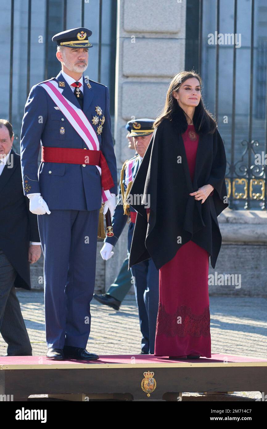 06-01-2023 Pascua Queen Letizia and King Felipe during the new year's ...