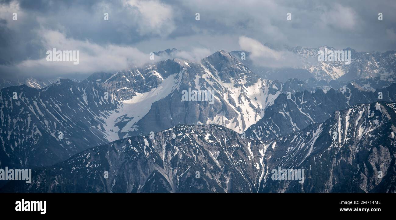 Dramatic mountains in the Allgaeu Alps with snow, Tyrol, Austria Stock ...