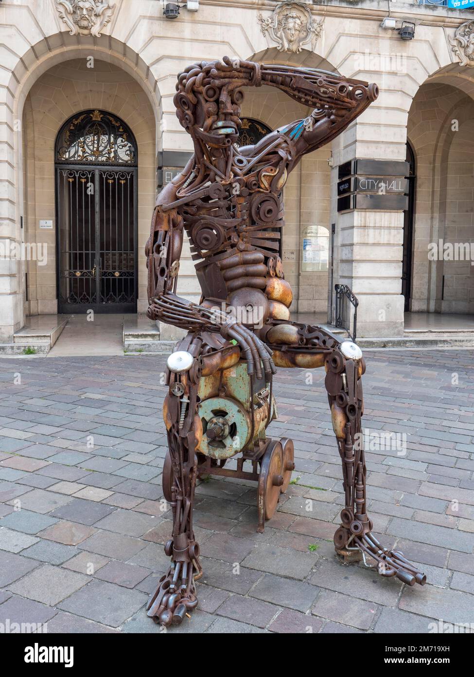 A modern sculpture on Bd de lEurope, Mulhouse, Mulhouse, Grand Est ...