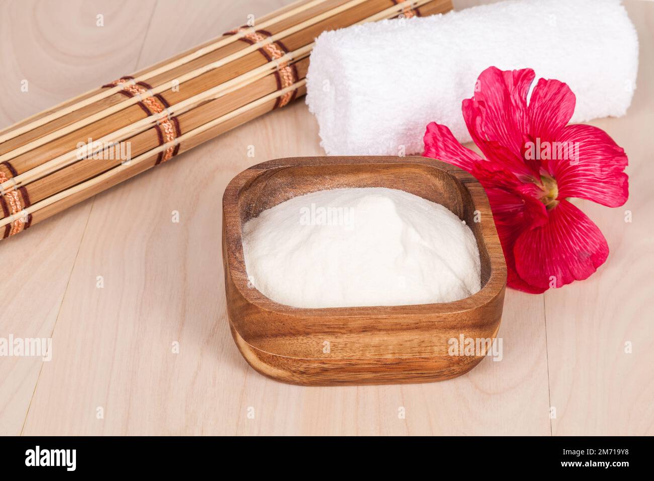 Collagen Hydrolyzed protein molecule - collagen powder Stock Photo - Alamy