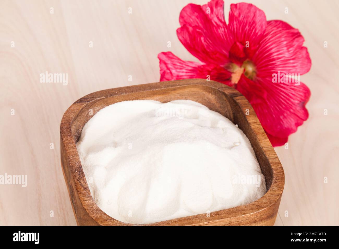 Collagen Hydrolyzed protein molecule - collagen powder Stock Photo - Alamy