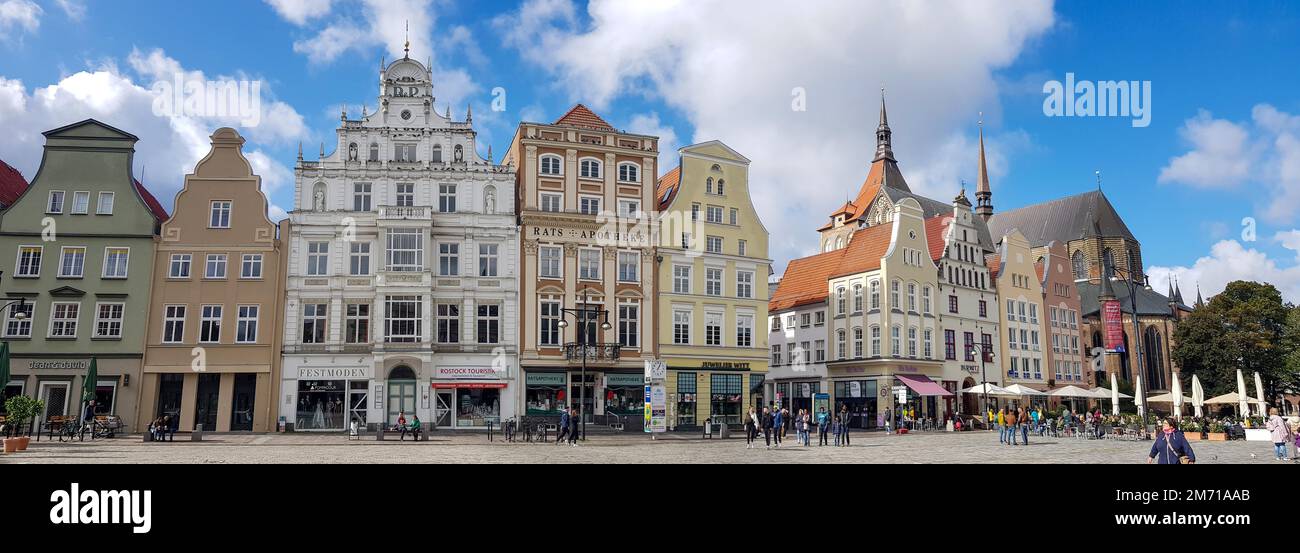 Panorama photo facade of colourful and old buildings in the Kroepeliner ...