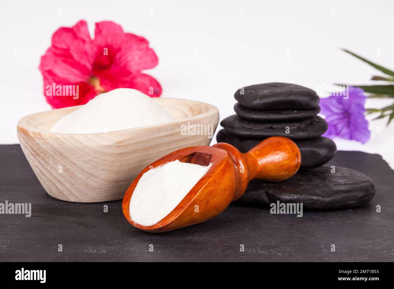 Collagen Hydrolyzed protein molecule - collagen powder Stock Photo - Alamy