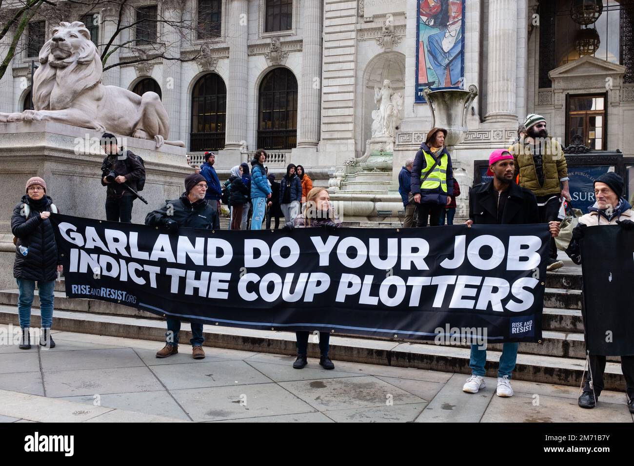 New York, NY, USA. 6th Jan, 2023. Protestors backed by Free Speech for ...