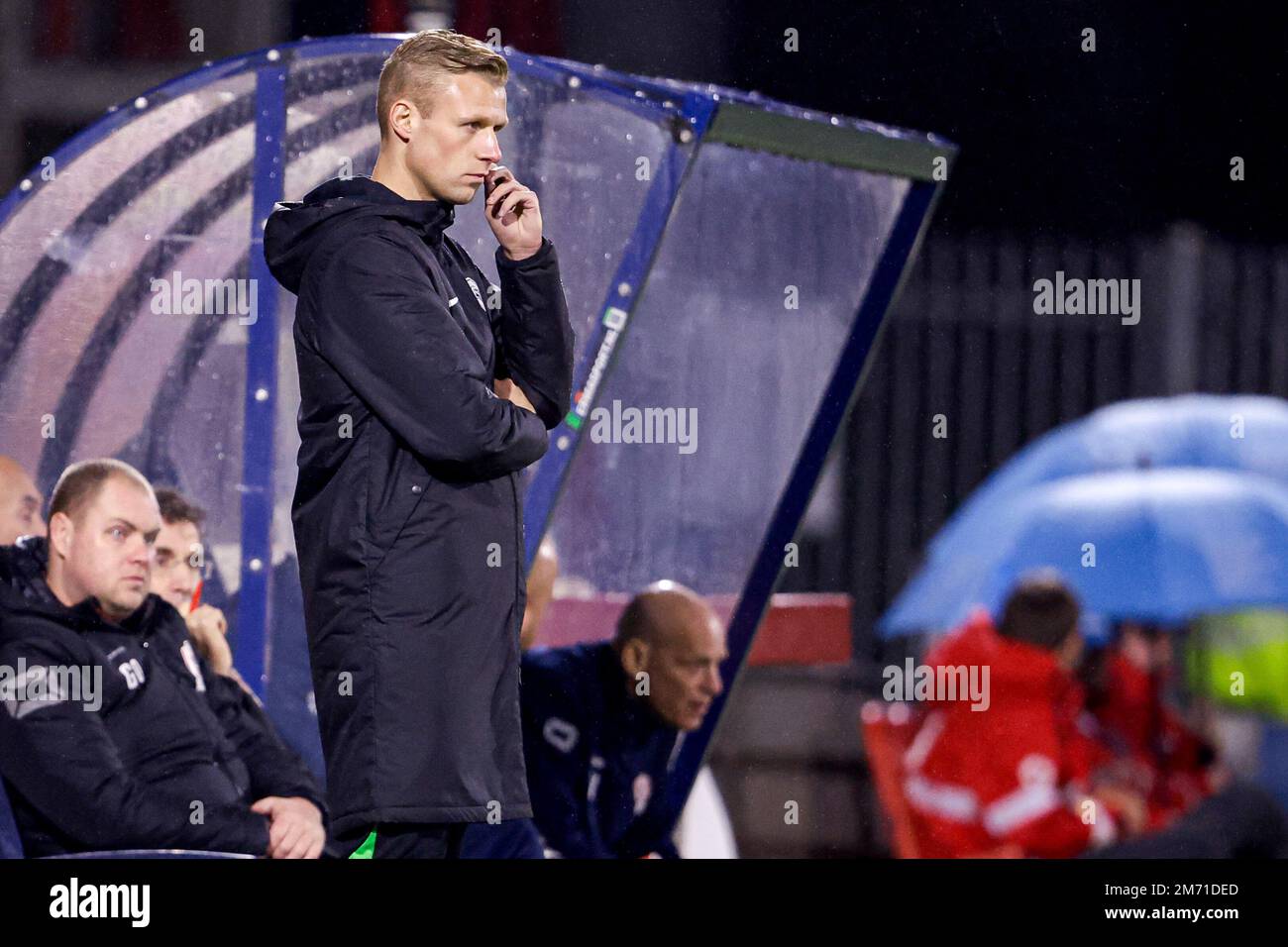 OSS, NETHERLANDS - JANUARY 6: 4th Official Joshua Kuipers during the ...