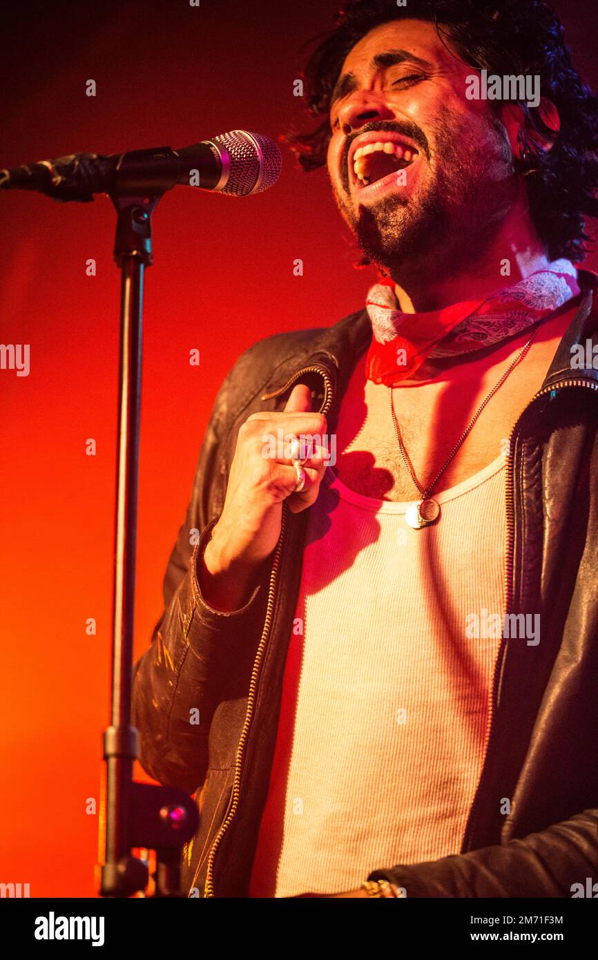 Octavio Genera of the Soft White Sixties at The Lyric Stock Photo - Alamy