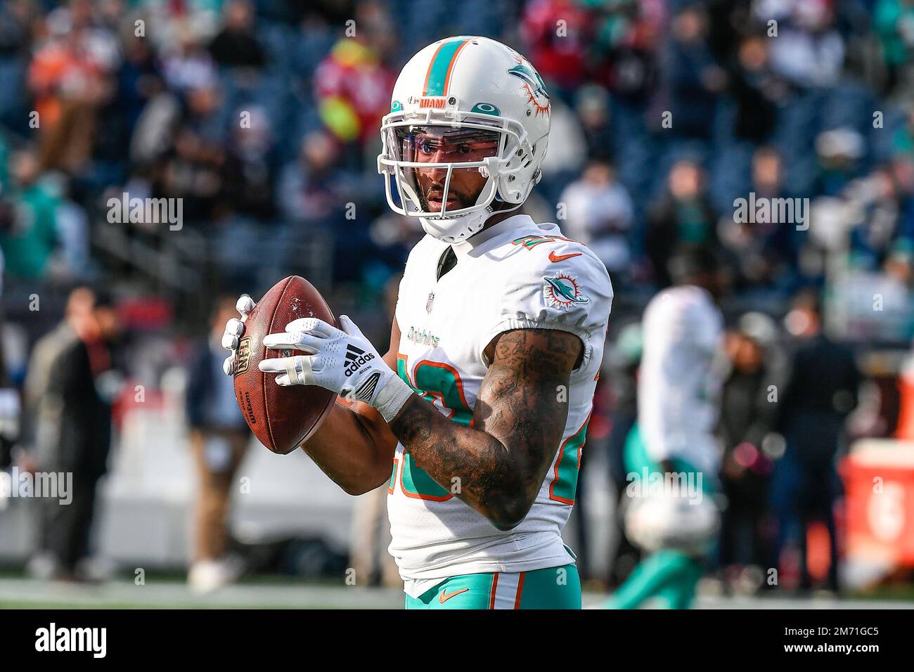 Jan 1, 2023; Foxborough, Massachusetts, USA; Miami Dolphins cornerback Justin Bethel (20) warms ...