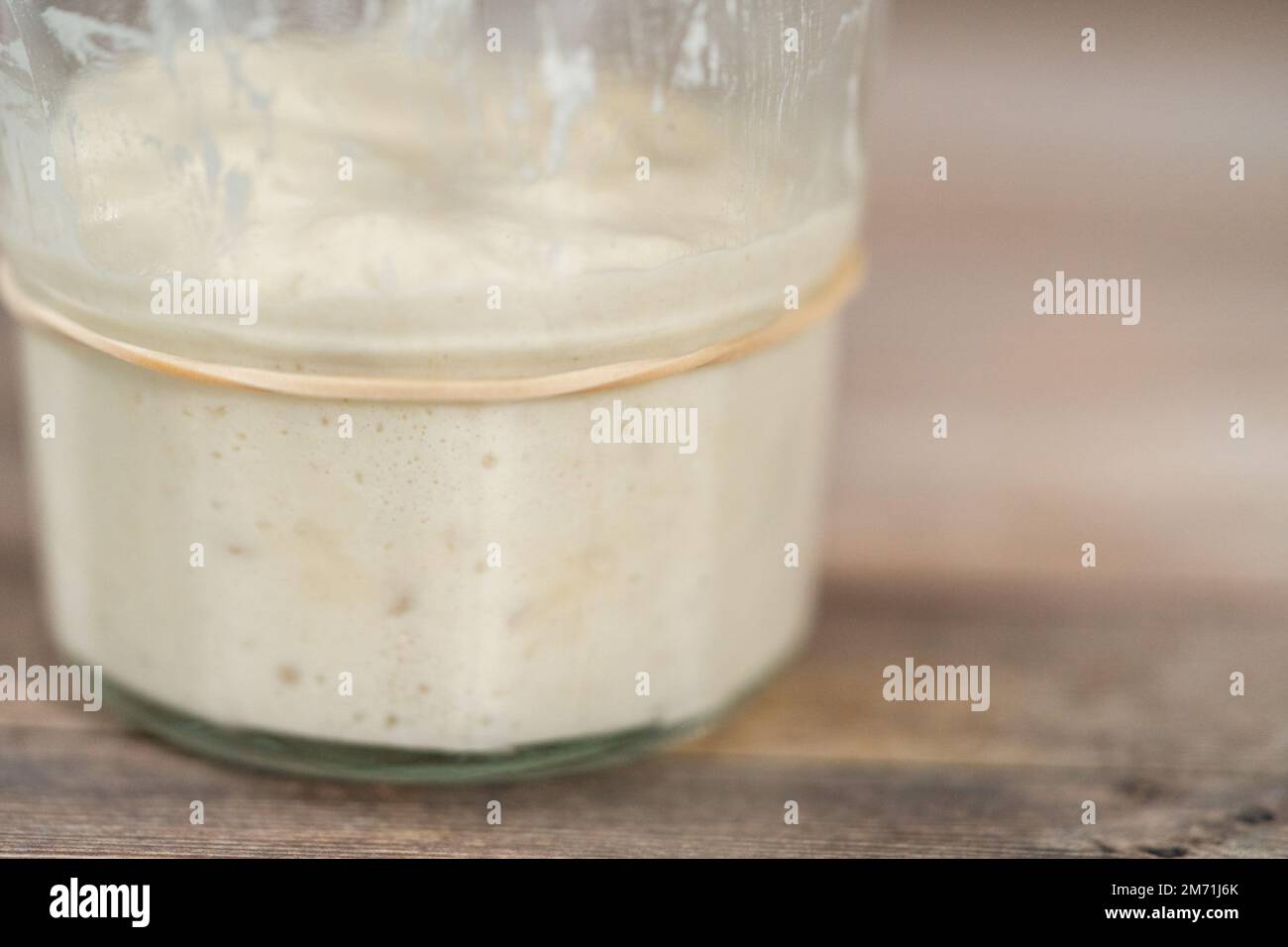 Sourdough bread starter container hi-res stock photography and images ...