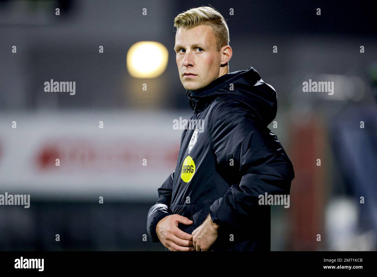 OSS, NETHERLANDS - JANUARY 6: 4th Official Joshua Kuipers during the ...