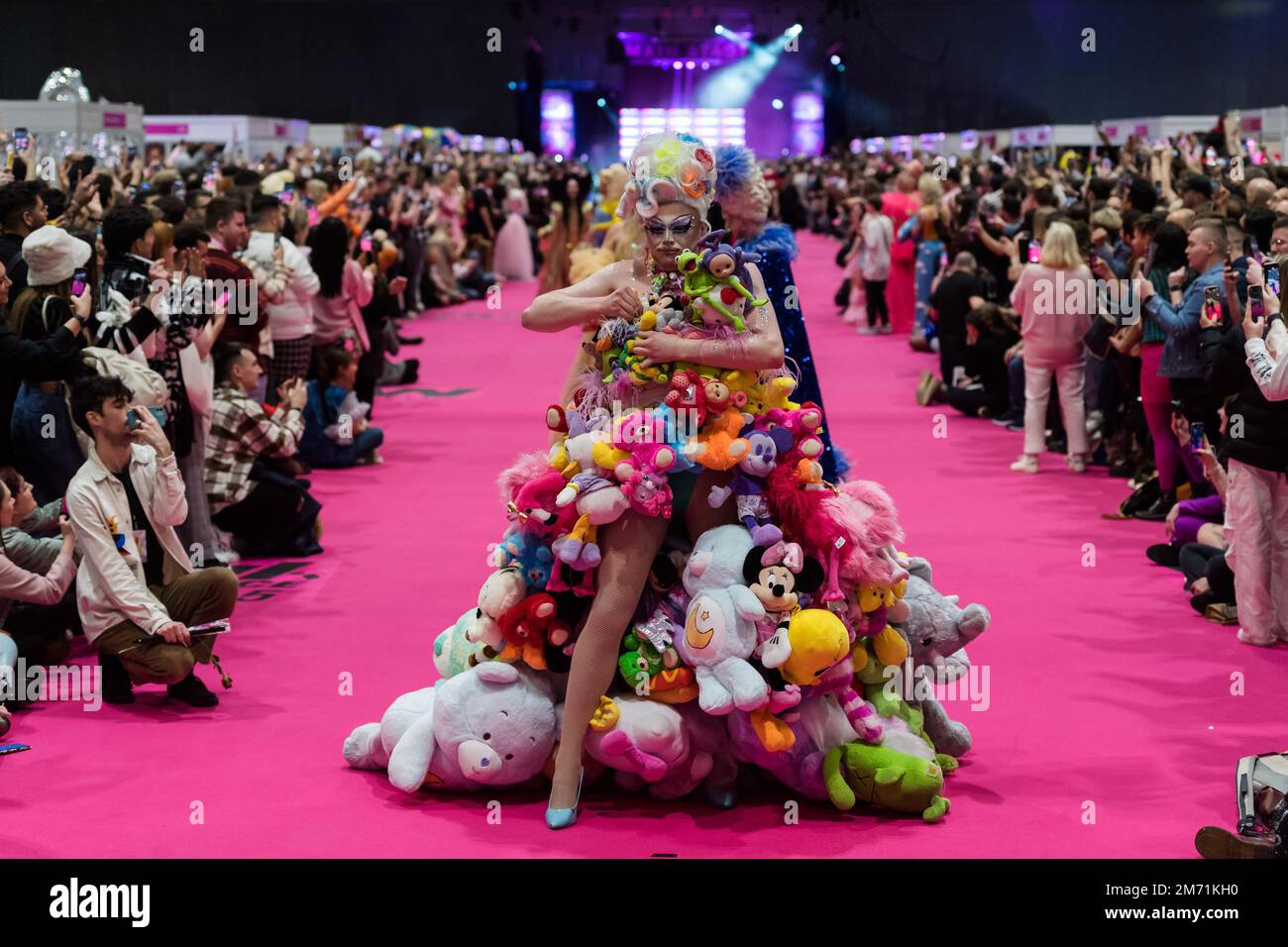 Drag queen ellie diamond hi-res stock photography and images - Alamy