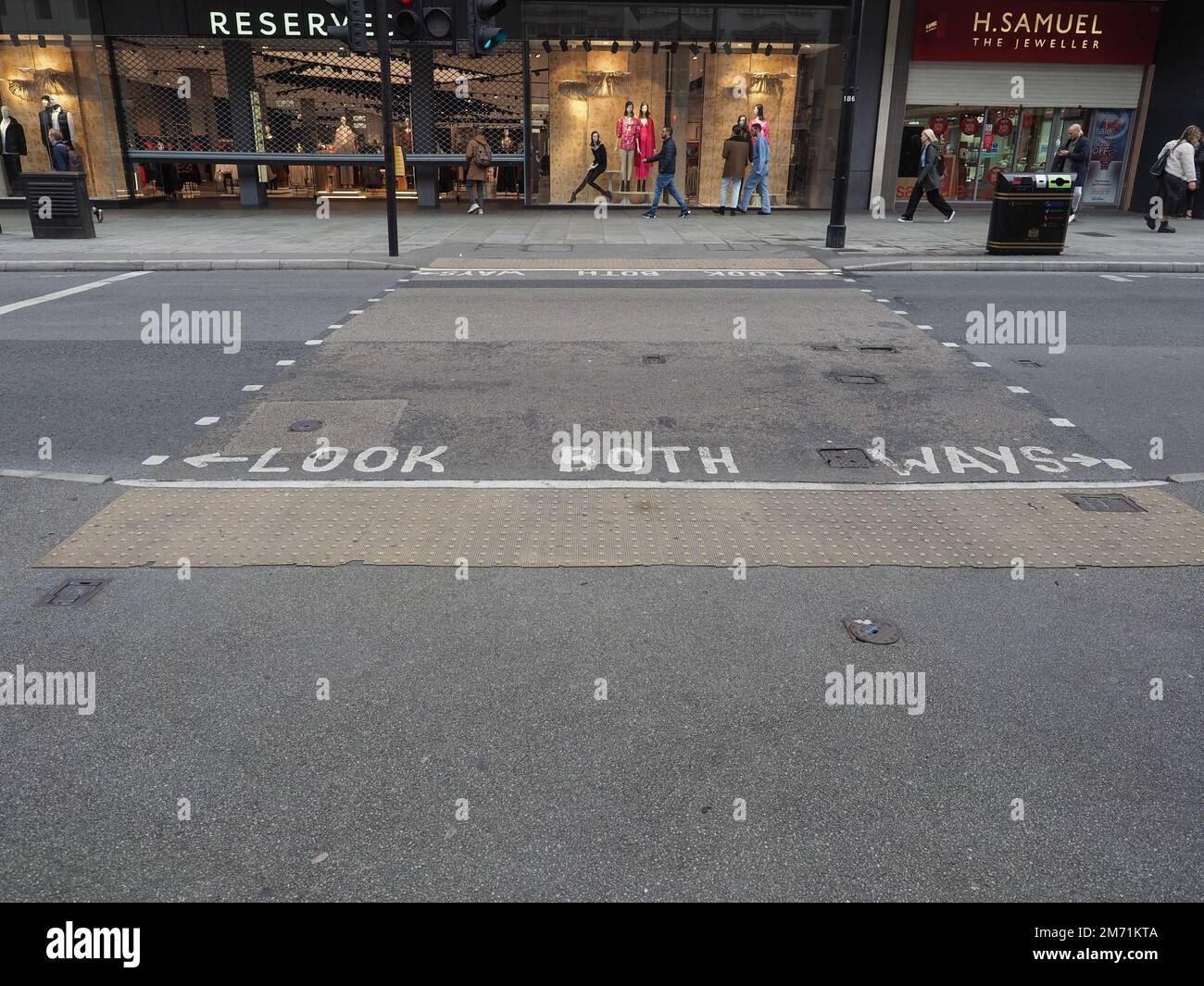 LONDON, UK - CIRCA OCTOBER 2022: Look both ways sign Stock Photo - Alamy