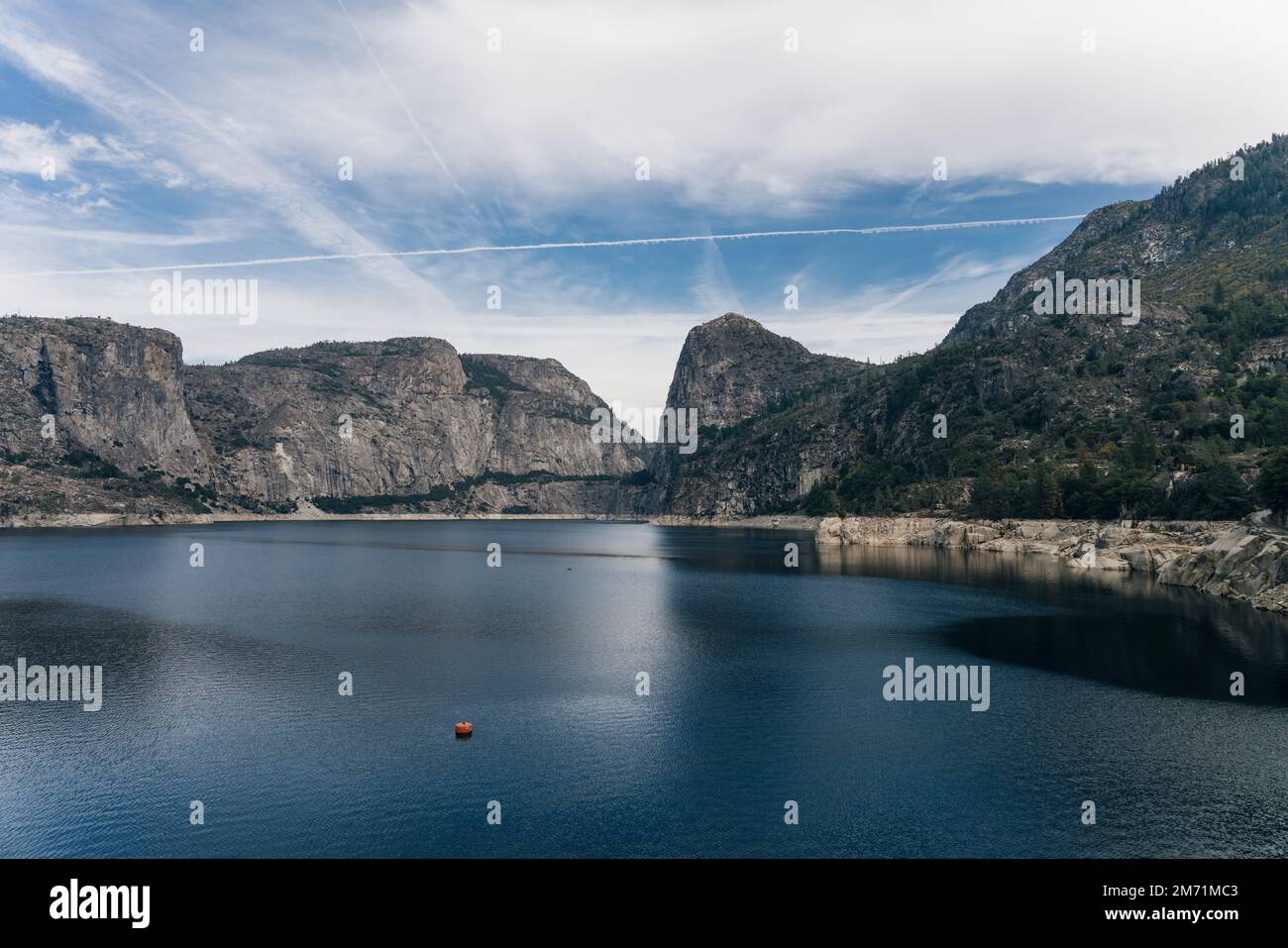 Hetch hetchy yosemite hiking hi-res stock photography and images - Alamy