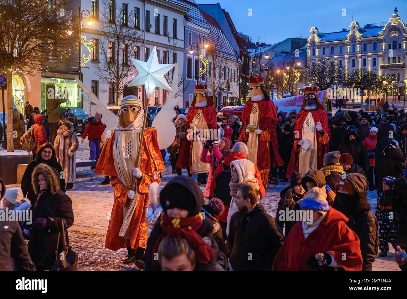 Vilnius, Lithuania. 06th Jan, 2023. Actors dressed as the Three Kings ...