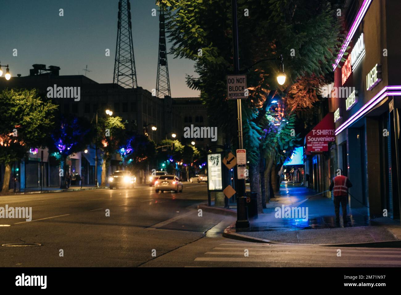 LOS ANGELES - dec 2022 Tourists flock to nightlife businesses on ...