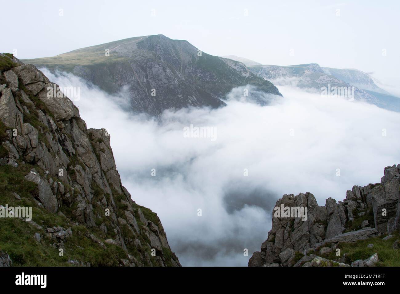 Cloud inversion over the Ogwen Valley looking from Y Gribin Ridge ...