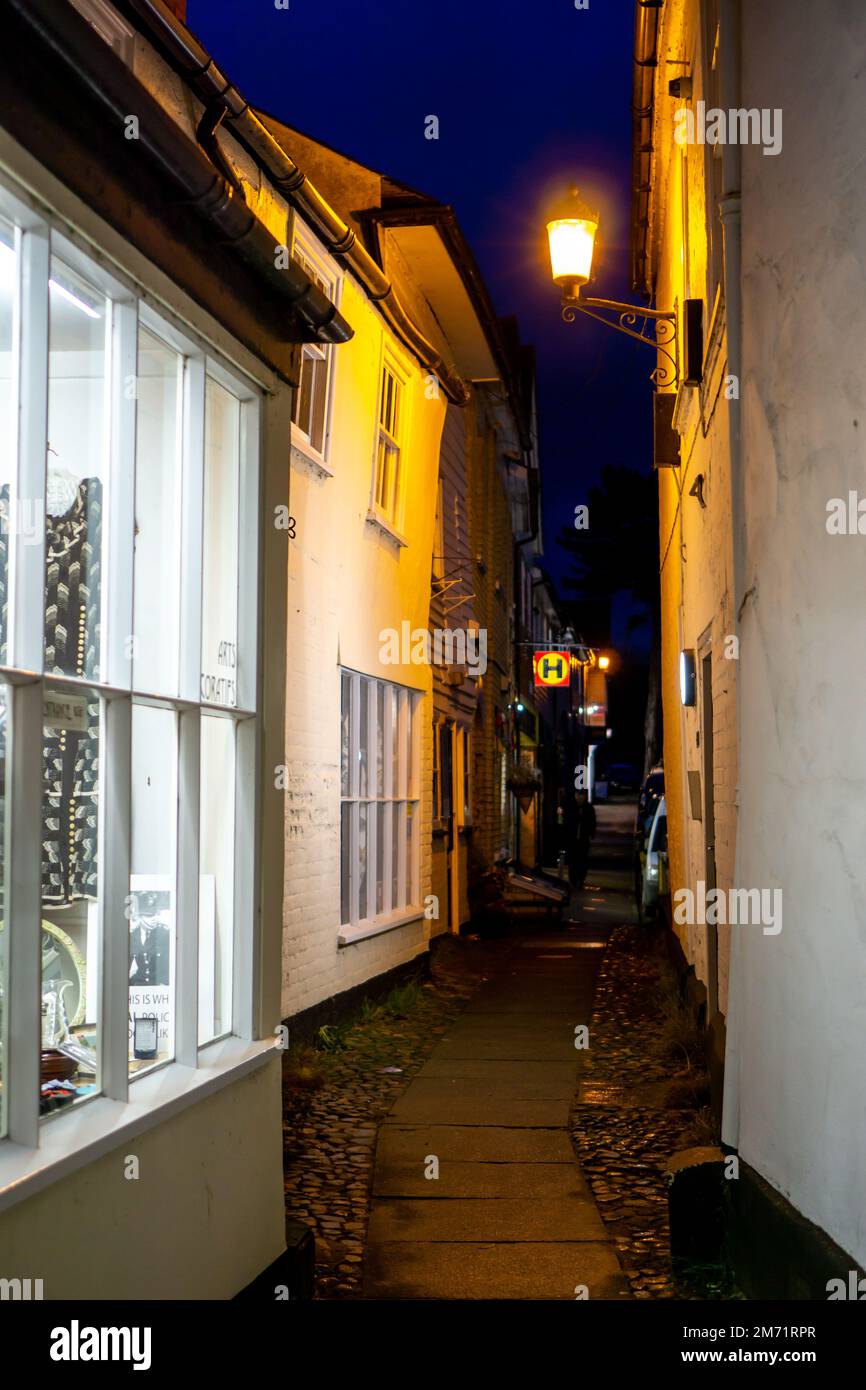 Dimly lit passageway hi-res stock photography and images - Alamy