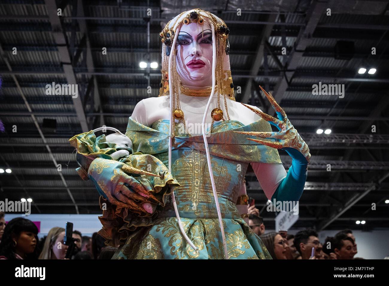 London, UK. 6th January 2023. Drag Queen personalities at DragCon UK ...
