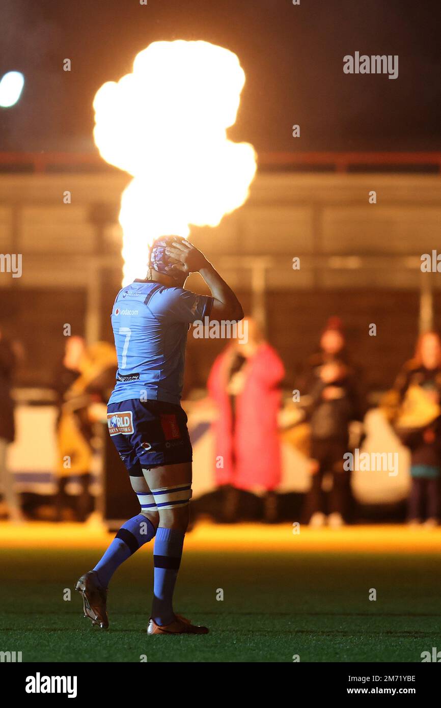 Newport, UK. 06th Jan, 2023. Cyle Brink of Vodacom Bulls adjusts his ...