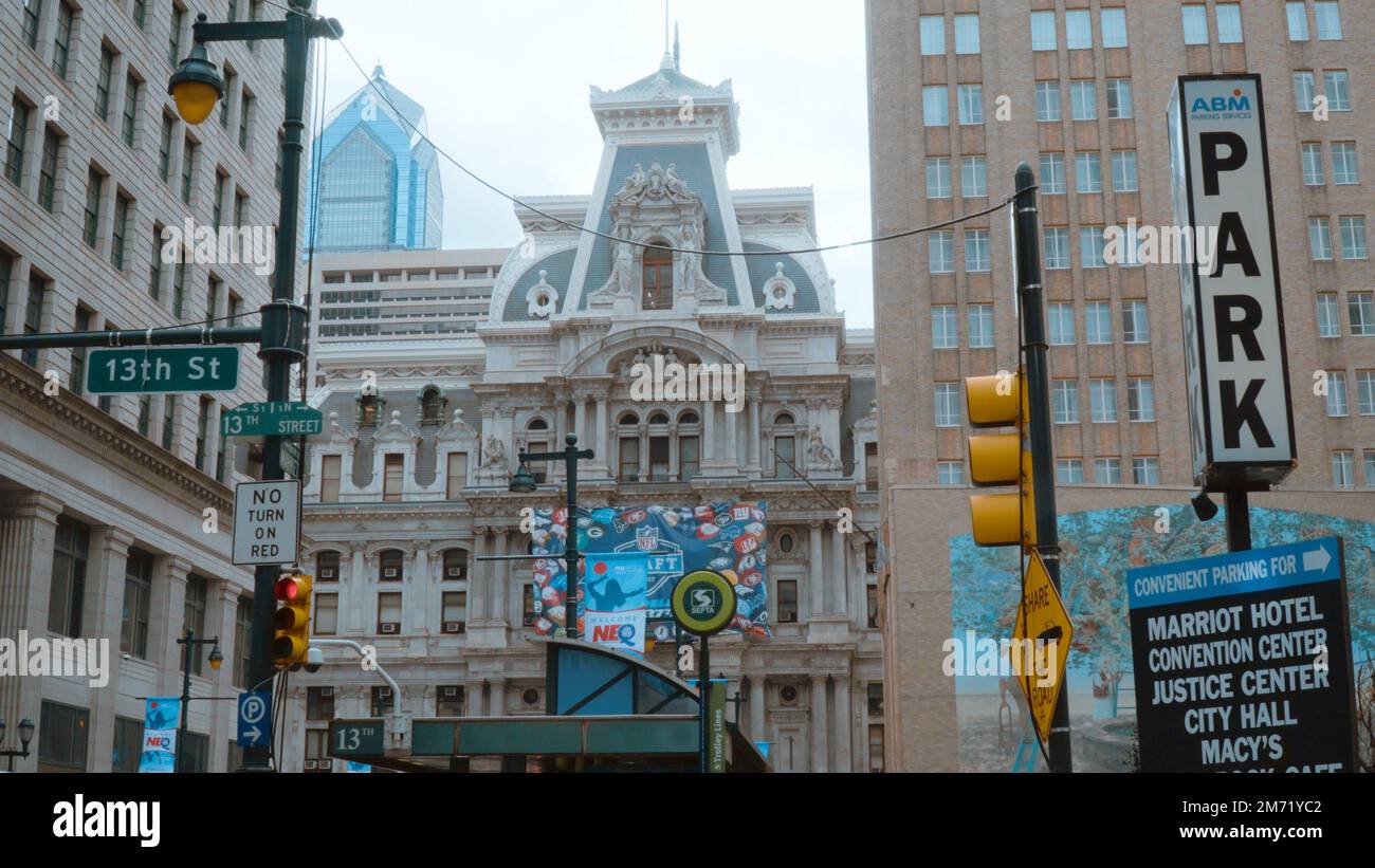 Philadelphia street view of Market street and City Hall - PHILADELPHIA ...