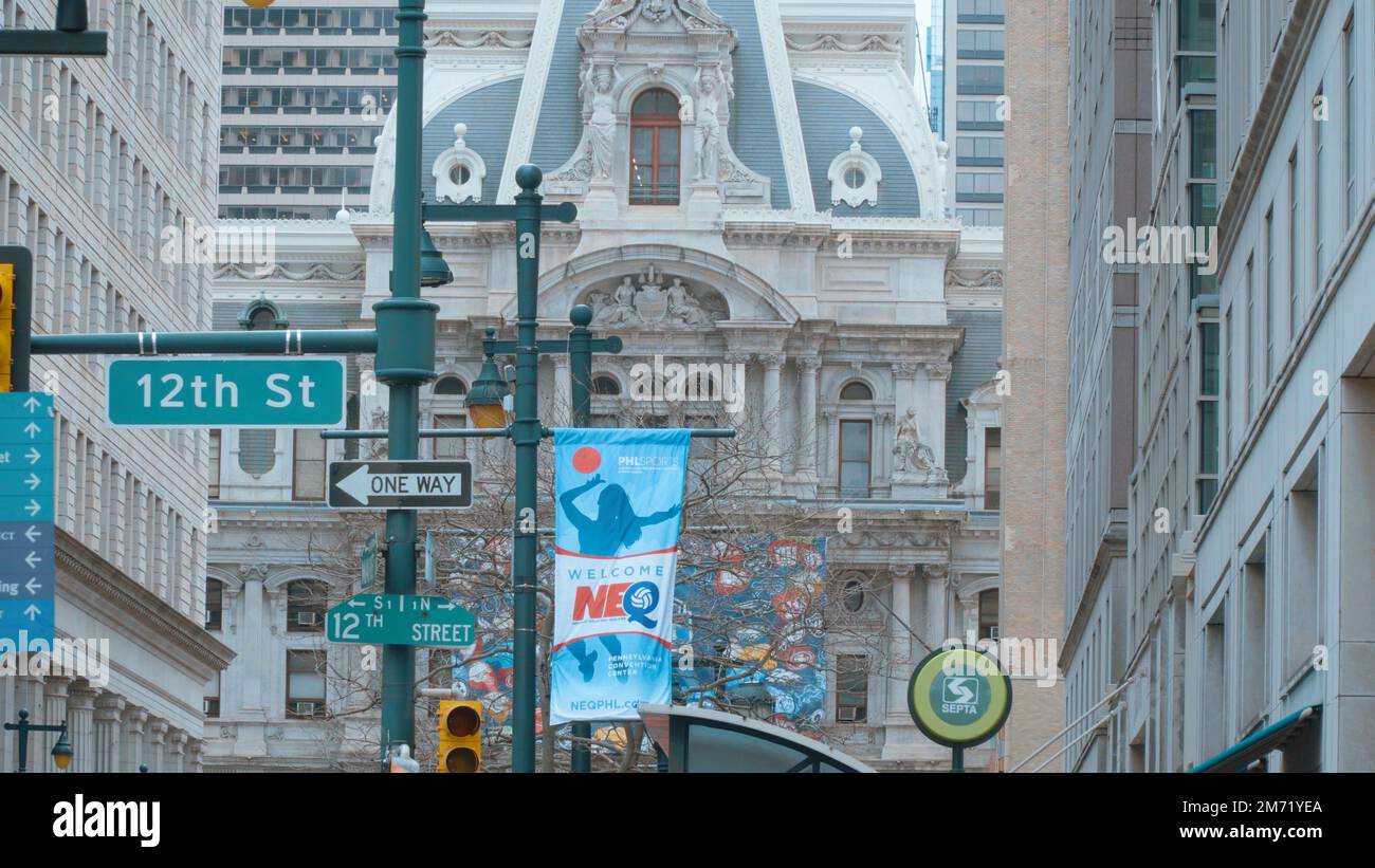 Philadelphia city hall market street hi-res stock photography and ...