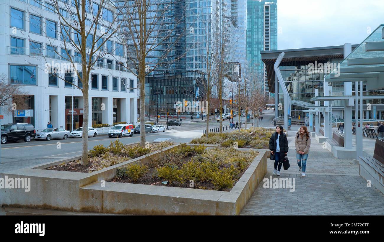 Street view in Vancouver downtown - CITY OF VANCOUVER, CANADA - APRIL ...