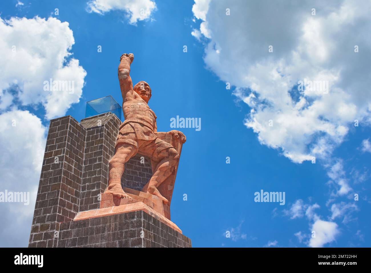 Estatua colonial hi-res stock photography and images - Alamy