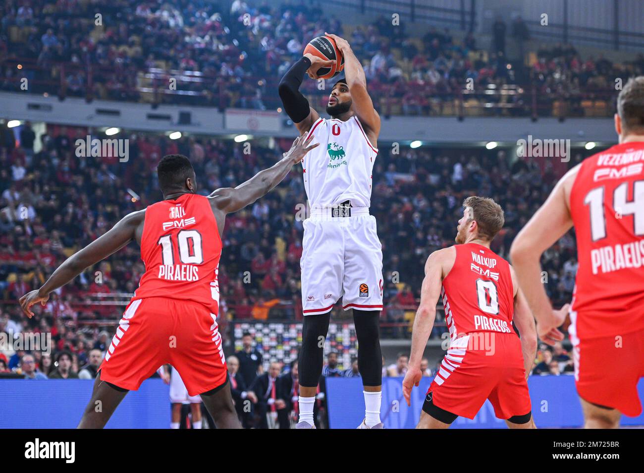 0 BRANDON DAVIES of EA7 Emporio Armani Milan during the Euroleague ...