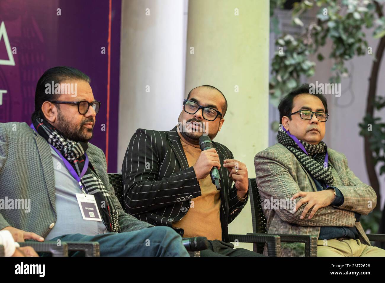 Dhaka, Bangladesh. 06th Jan, 2023. Zulfiqer Russell (C), editor of the ...