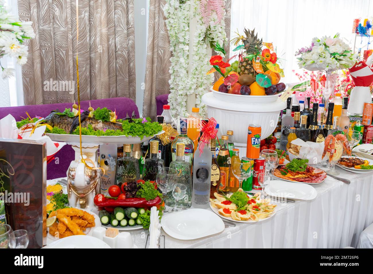 Wedding table design hi-res stock photography and images - Alamy