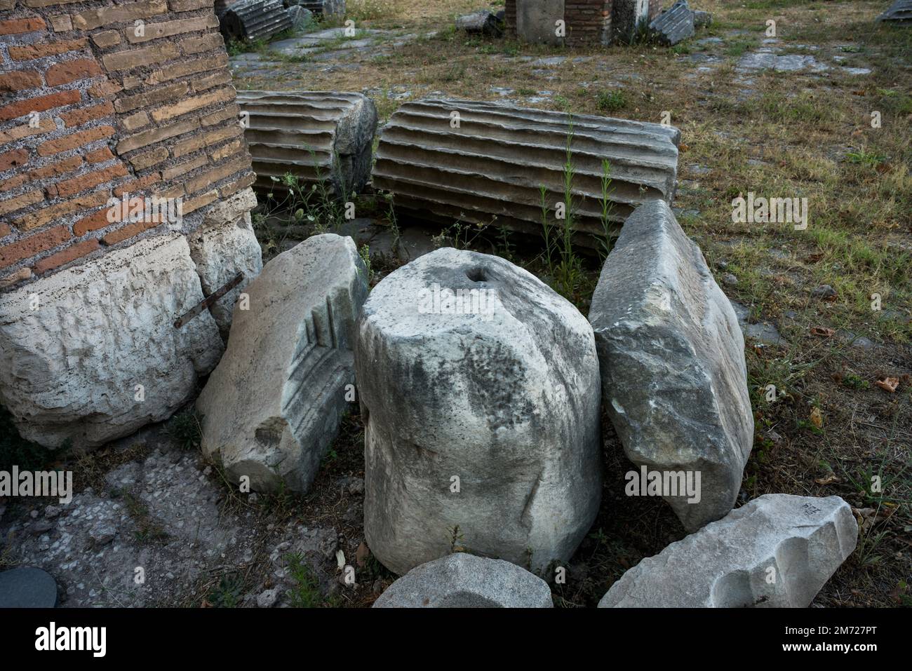 The Roman ruins in Italy Stock Photo - Alamy