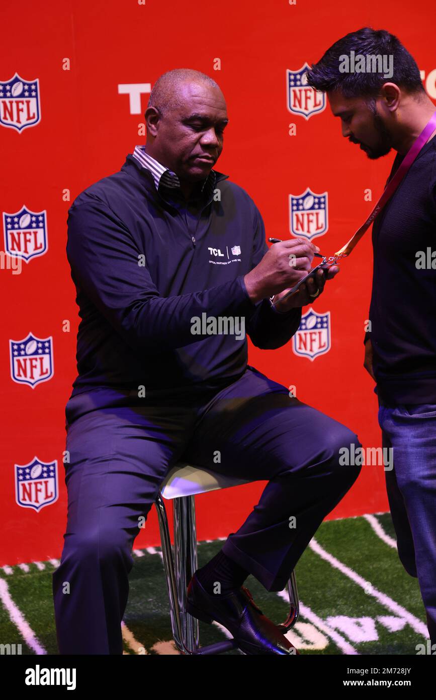 Las Vegas, NV, USA. 6th Jan, 2023. Former NFL Eagles quarterback ...