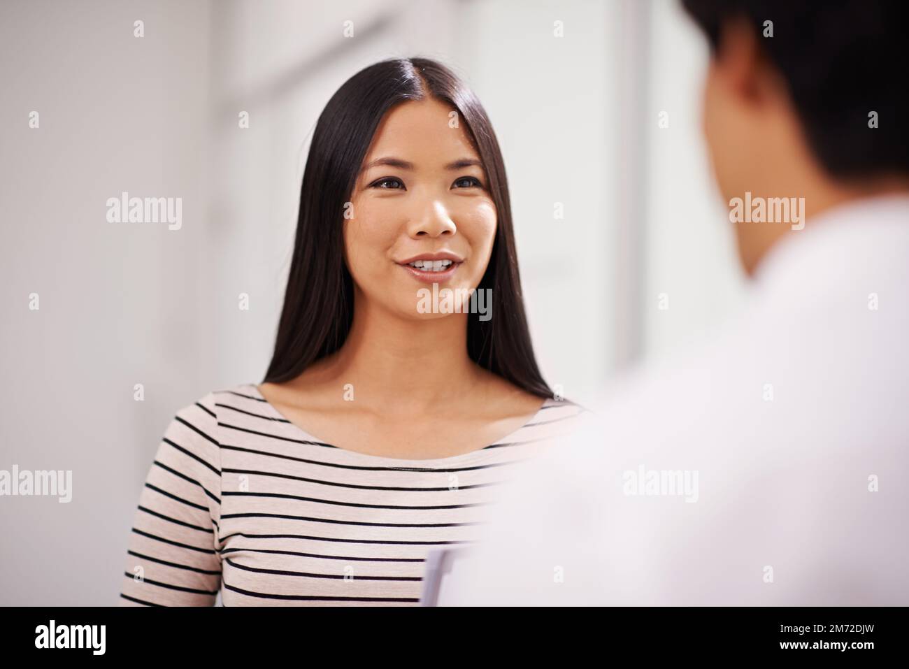 Beautiful asian businesswomen speaking hi-res stock photography and ...