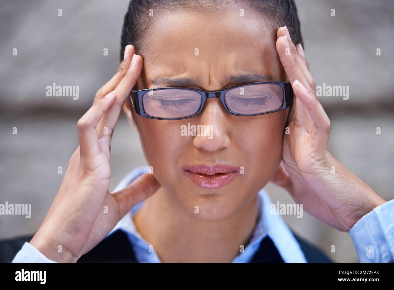 Eyeglasses headache hi-res stock photography and images - Alamy