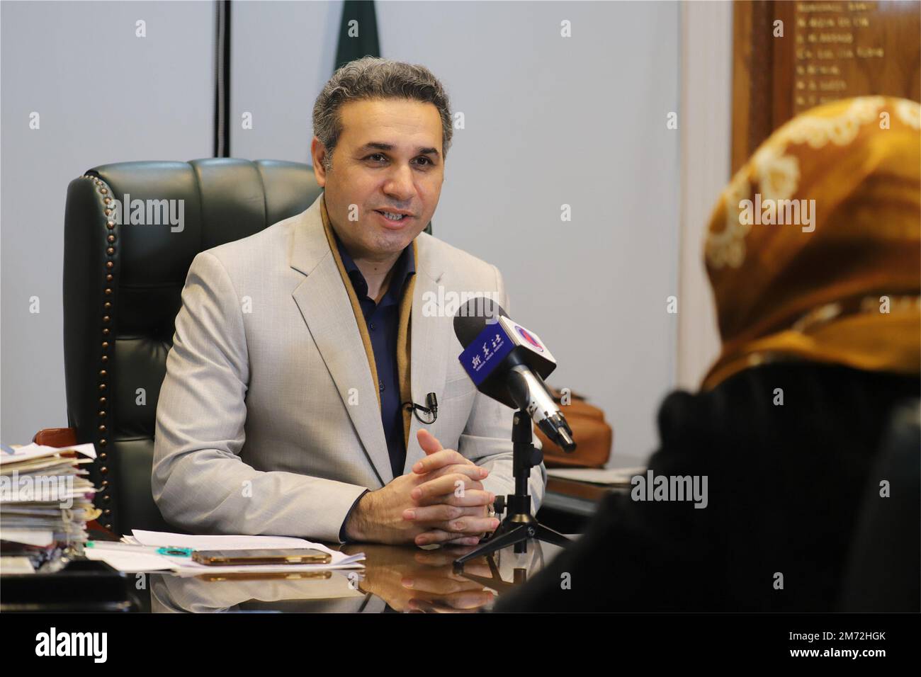 (230107) -- LAHORE, Jan. 7, 2023 (Xinhua) -- Muhammad Hanif Gul ...