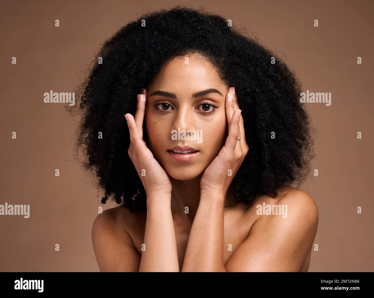 Afro texture hair hi-res stock photography and images - Alamy