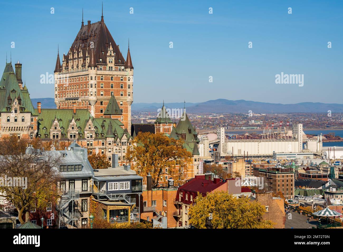 Old quebec castle hi-res stock photography and images - Alamy