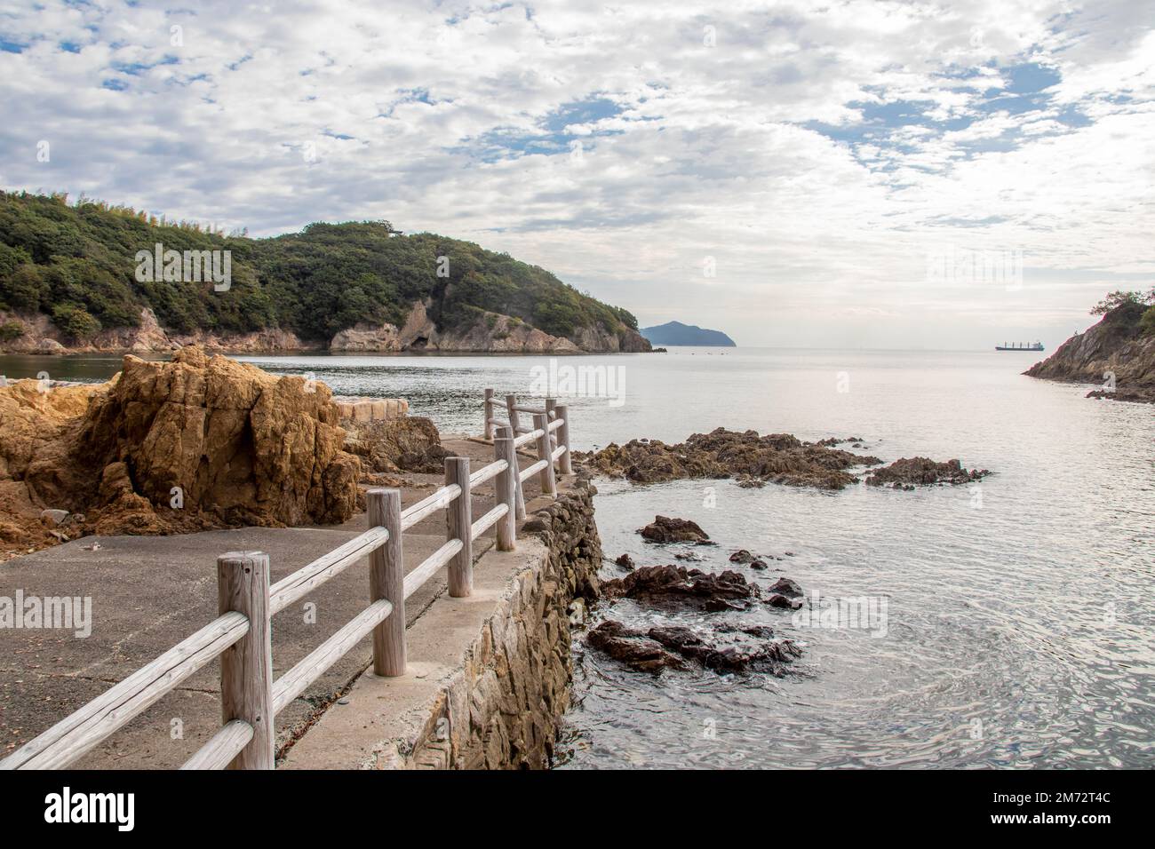 the view of isalnds and the Seto Inland Sea from Sensuijima Island ...