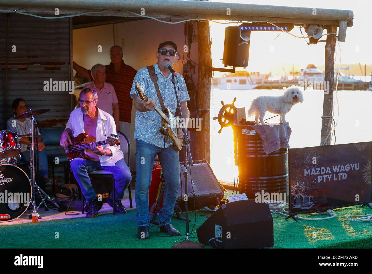 Shedo hi-res stock photography and images - Alamy