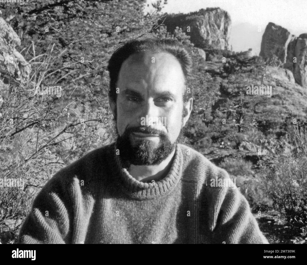 Hispanic man beard looking Black and White Stock Photos & Images - Alamy