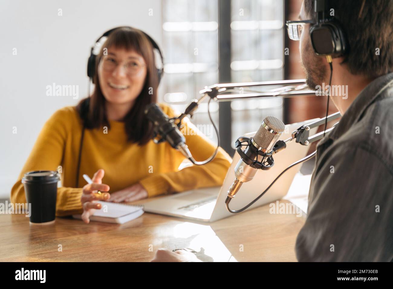 Internet show host using hi-res stock photography and images - Alamy