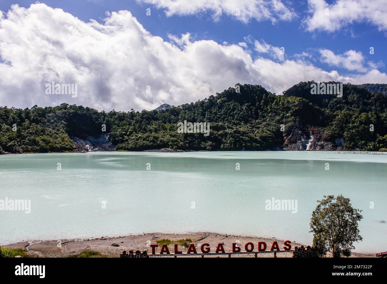 Talaga bodas crater hi-res stock photography and images - Alamy